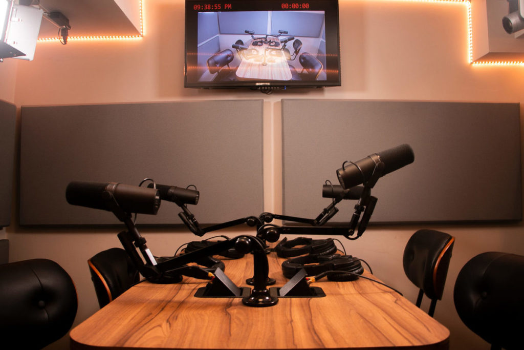 Rent a Podcast Studio in NYC : NYC Podcasting | Podcast Studio in NYC